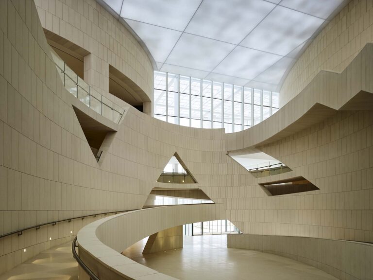 Architectural Photography: Beauty and Structure - Santa Fe Workshops